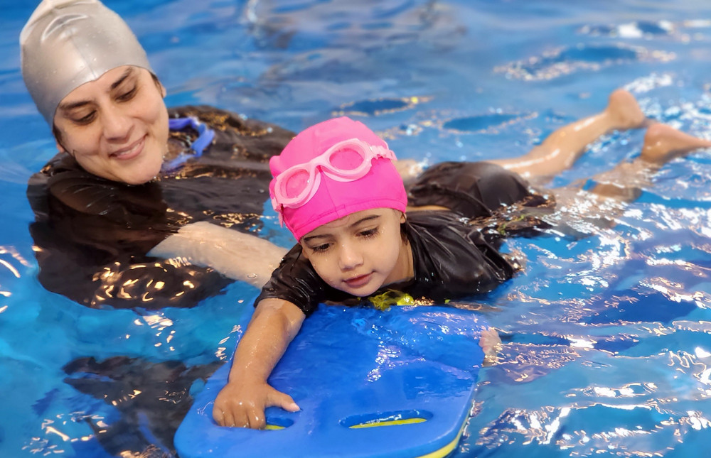 Teaching Swimming to Small Kids A Comprehensive Guide | Fit Box Center ...